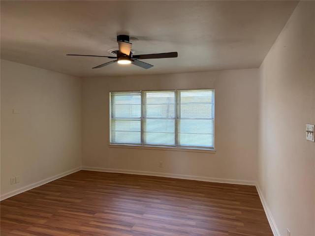 2800 W Fuller Avenue
