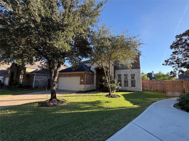 28015 Silverstream Court