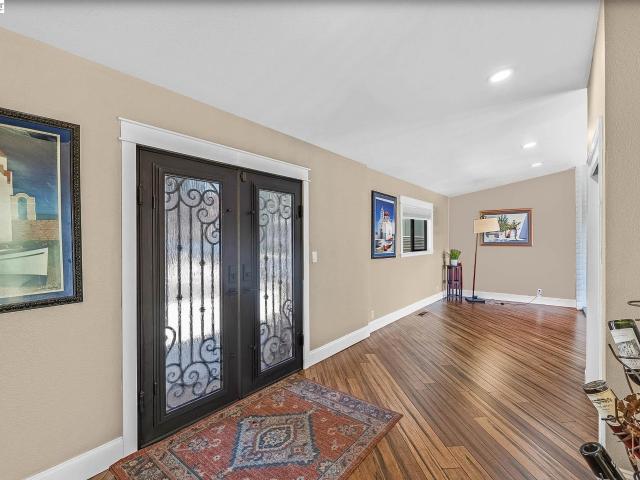 28016 Whitestone Ct