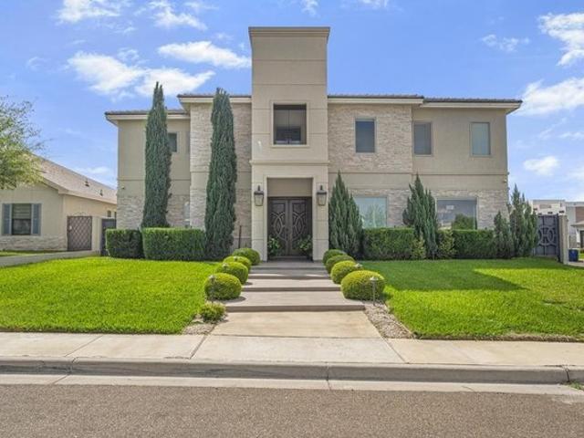 2801 Mario Puzo Dr, Laredo, TX 78041