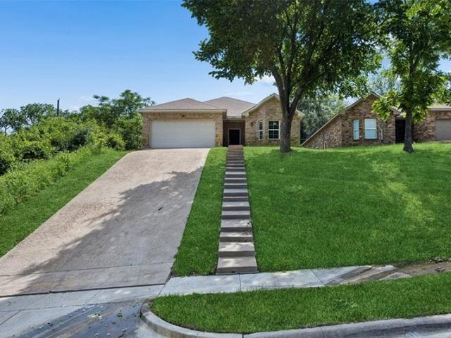 2801 NW 17th St, Fort Worth, TX 76106