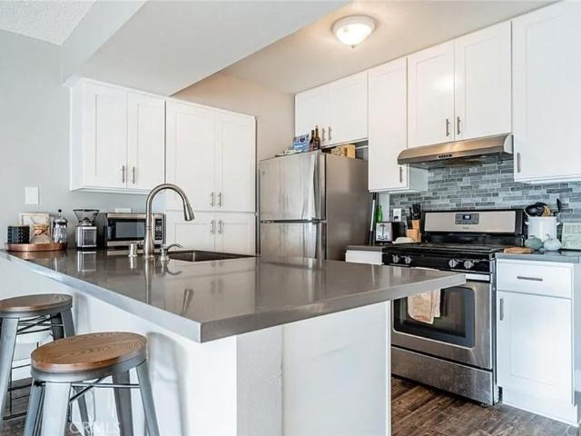 2801 B S Fairview