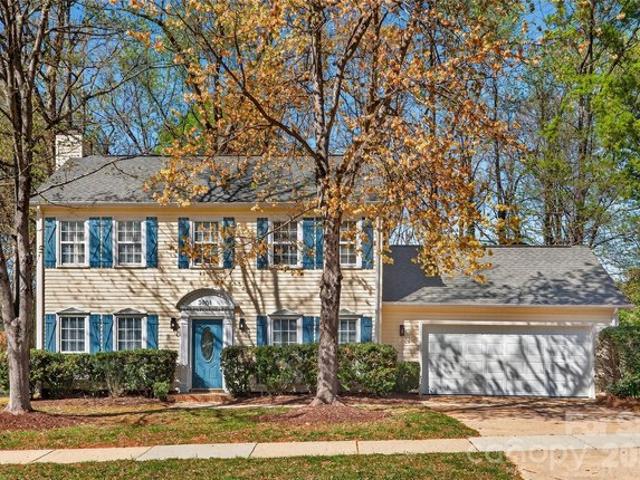 2801 Dellinger Dr, Charlotte, NC 28269