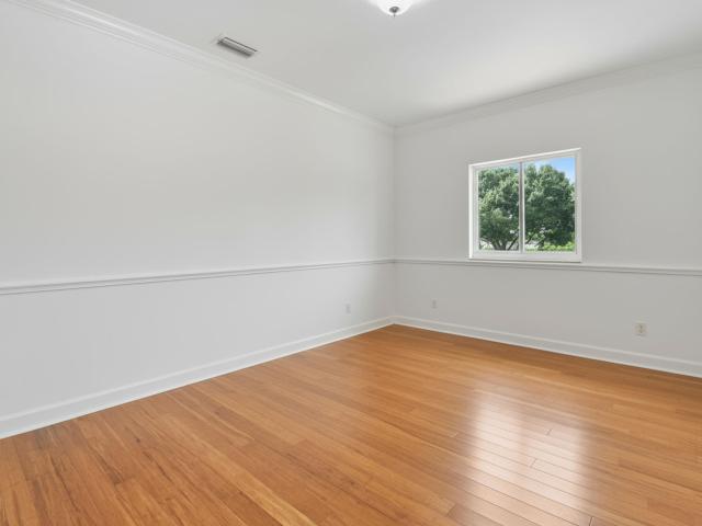 2801 Embassy Dr, West Palm Beach, FL 33401 | MLS #R11165
