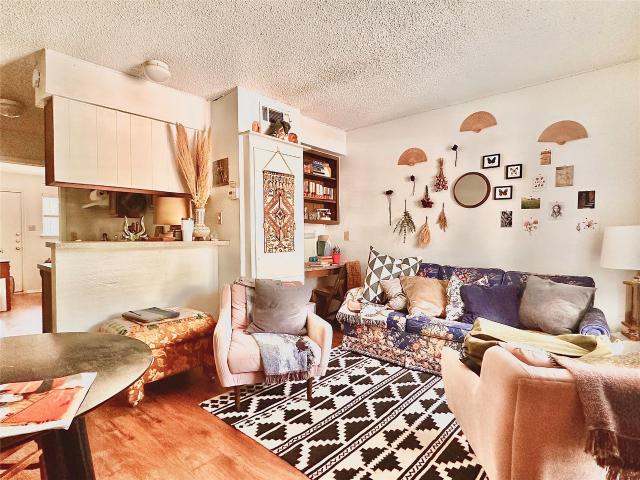 2801 Hemphill Park # B209