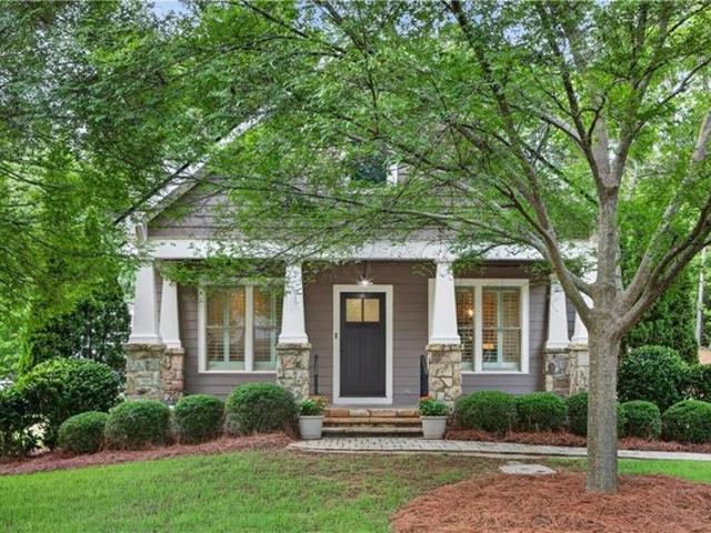 2801 Lone Eagle Ln, Opelika, AL 36801