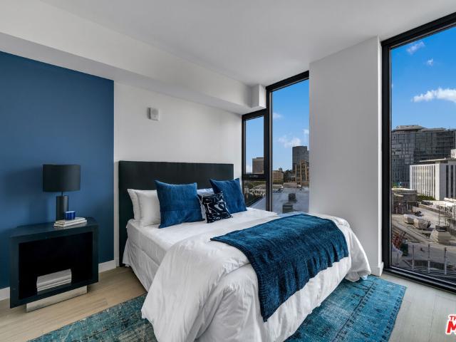 2801 Sunset Pl, Unit 1420, Los Angeles, CA 90005 | Compass