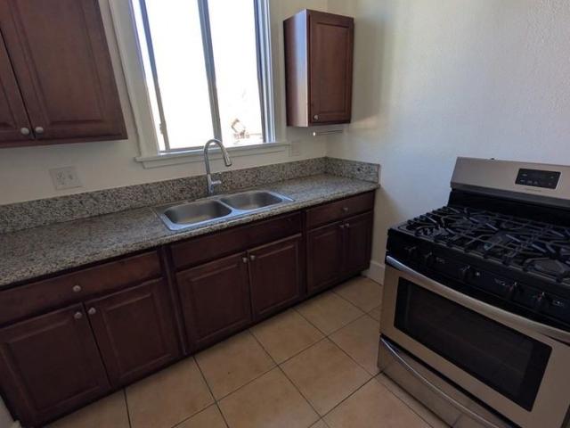2801 San Marino Street 2 Bedroom Apartment for Rent at 2801 San Marino St, Los Angeles, CA 90006 MacArthur Park