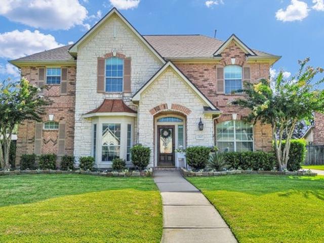 2801 Snyders Blf, League City, TX 77573
