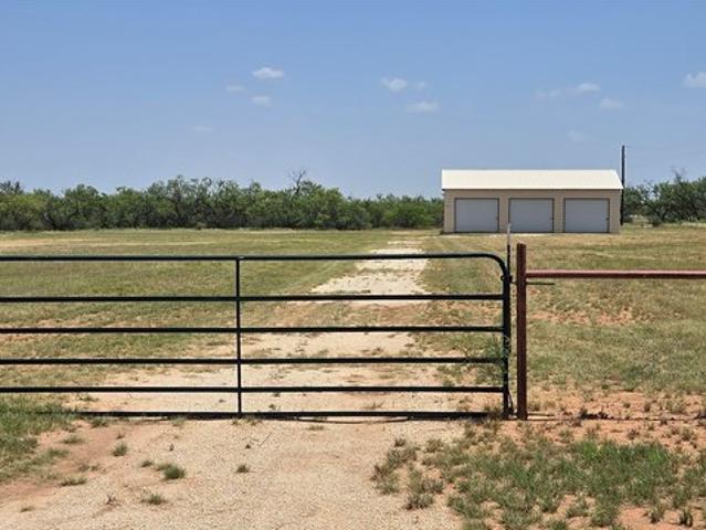 2801 Spinks Rd, Abilene, TX 79603