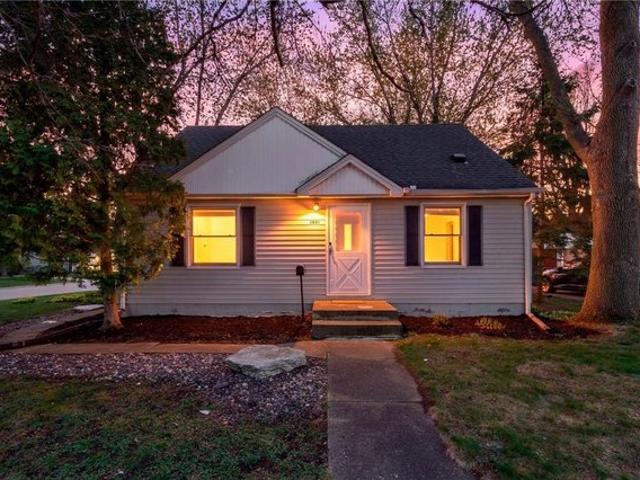 2801 W 71 1/2 St, Richfield, MN 55423