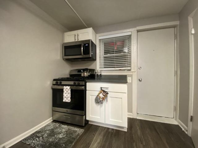 2801 W Logan 2 Bedroom Apartment for Rent at 2801 W Logan Blvd, Chicago, IL 60647 Logan Square