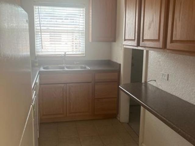 2801 2 N Harrison St, Denver, CO 80205