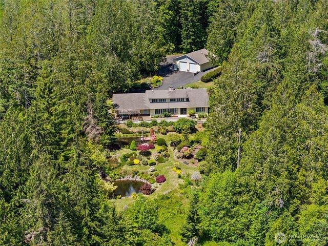 28021 N US Highway 101, Hoodsport, WA 98548