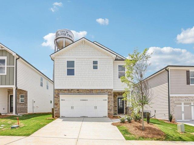 2802 Manor Dr, College Park, GA 30337
