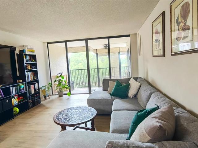 2802 N 46th Ave, Unit 520B, Hollywood, FL 33021 | MLS #A11979 | Compass