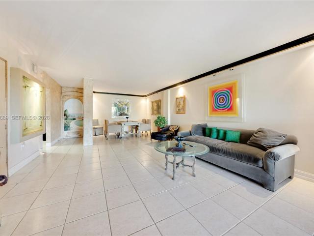 2802 N 46th Ave, Unit B425, Hollywood, FL 33021 | MLS #A11958 | Compass