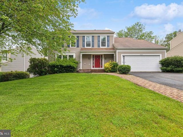 2802 Noble Fir Ct, Woodbridge, VA 22192