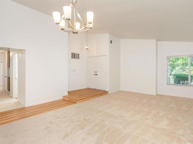 2802 Buttercup Ct