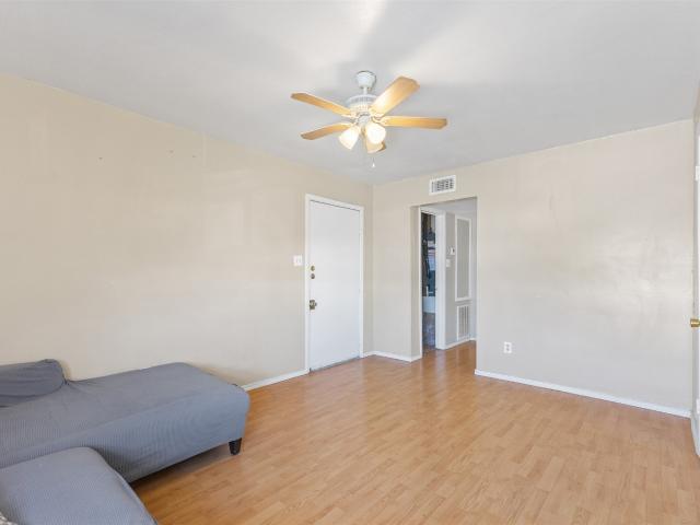 2802 Cypress Bend Circle