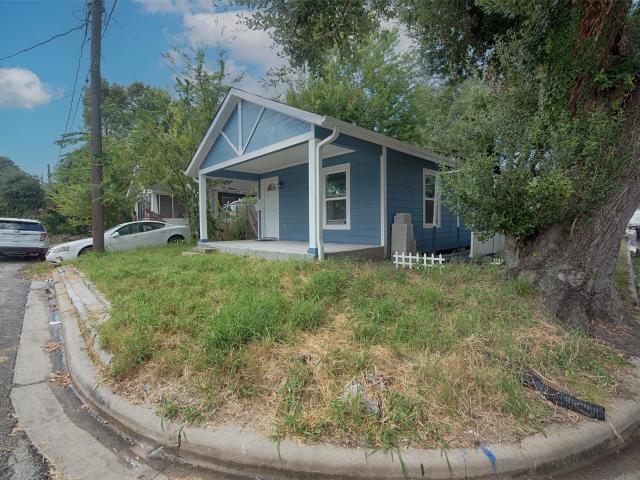 2802 Canfield Street