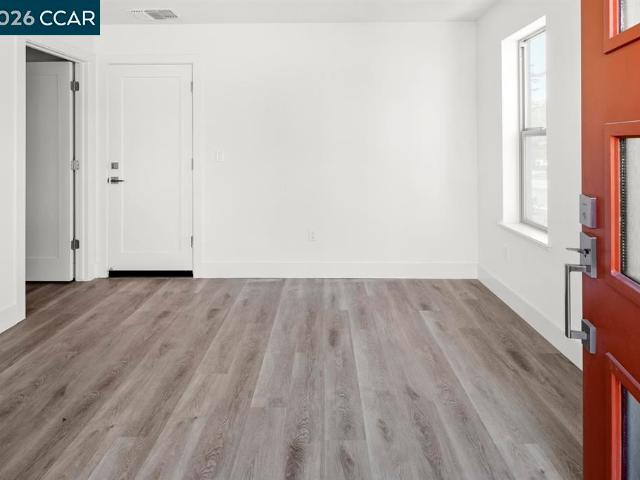 2802 Chattleton Ln
