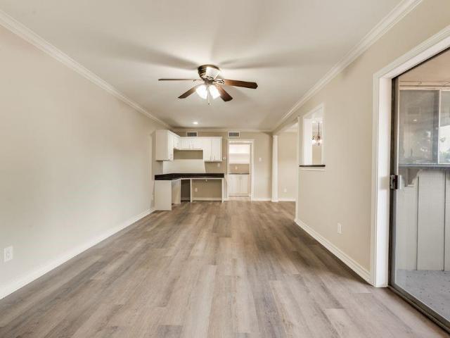 2802 Escada Drive # 207
