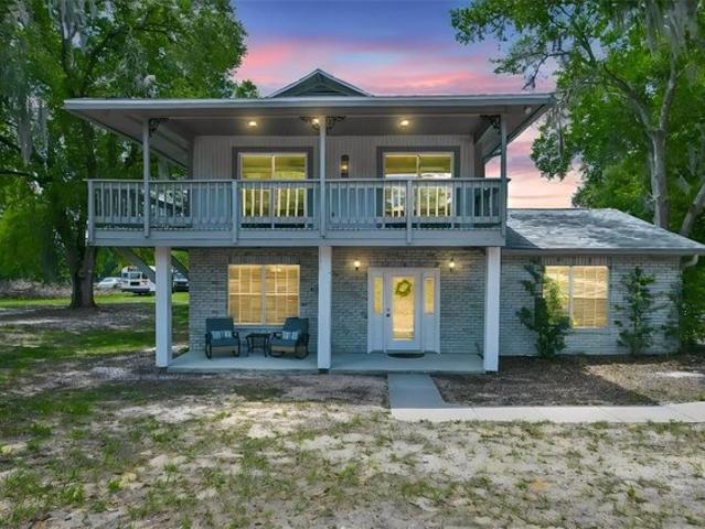 2802 Hideaway Ln, Valrico, FL 33596