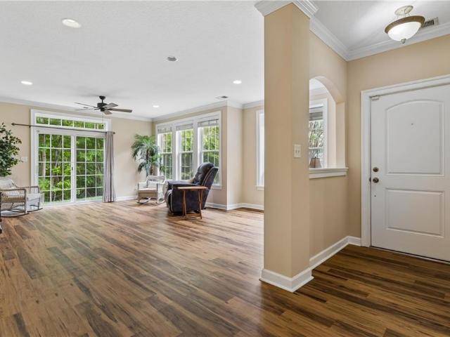 2802 James River TRL