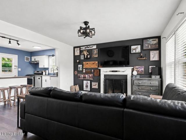 2802 Rio Rita Ave