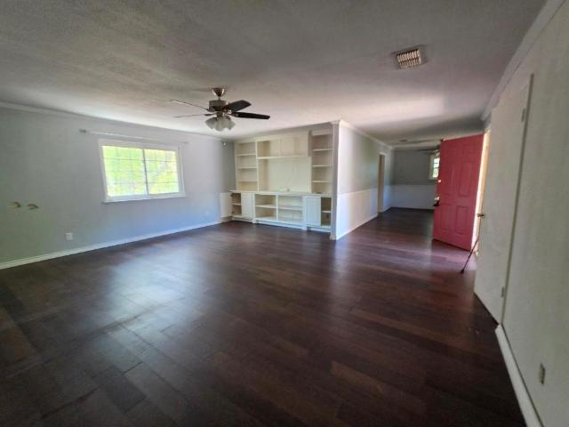 2802 Rockwood Drive