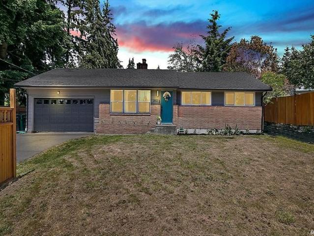 2802 S 304th St, Federal Way, WA 98003