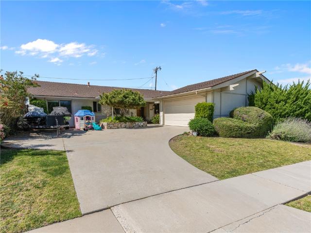 28031 Acana Rd, Rancho Palos Verdes, CA 90275 | MLS #SB26062 | Compass