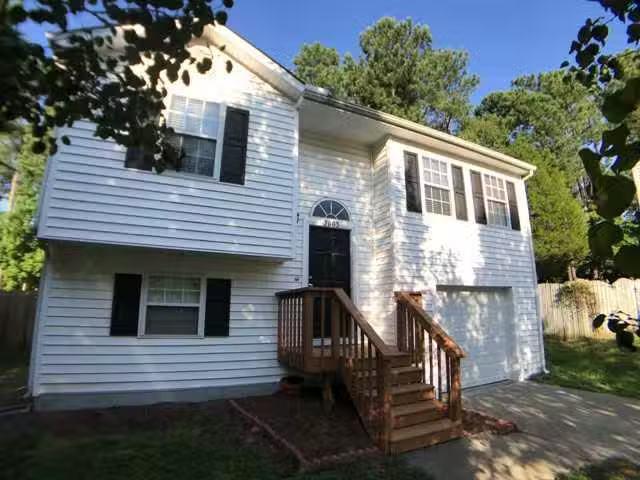 2803 Bombay Drive Available now! 2803 Bombay Dr