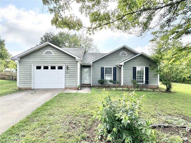 2803 Chillon Ct, Greensboro, NC 27407