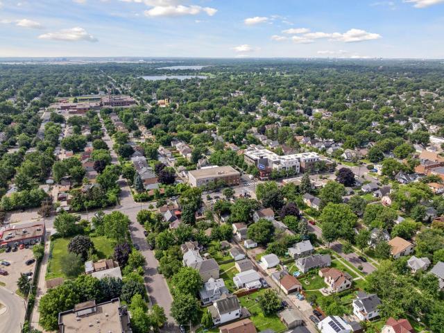 2803 E 38th Street # 204