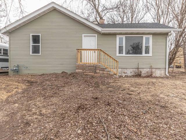 2803 Fairview Ave, Rockford, IL 61101