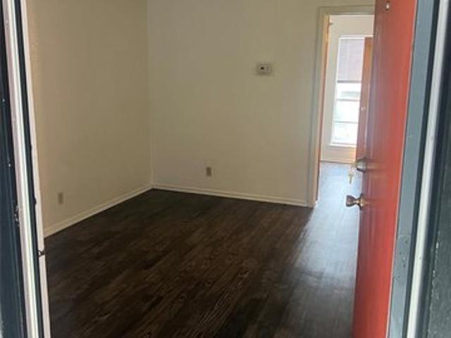 2803 Hemphill Park Unit B110, Austin, TX 78705