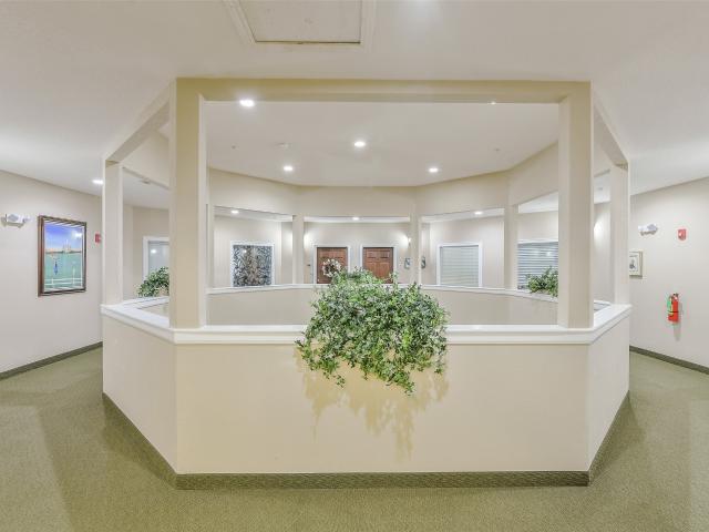 2803 Kings Crossing Drive 315