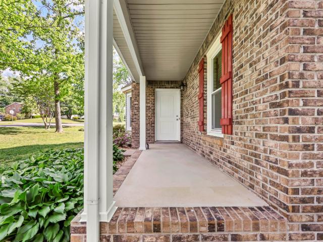 2803 Prince Dr