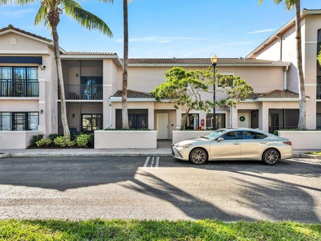 2803 Sarento Pl Apt 109, Palm Beach Gardens, FL 33410