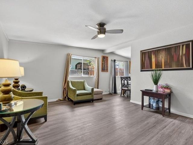 2803 Talbot St, Las Vegas, NV 89169