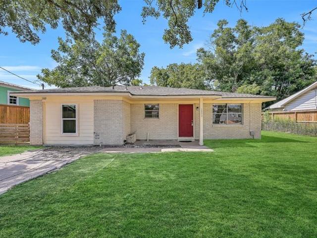 2803 22nd St, Dickinson, TX 77539