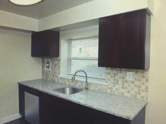 280 320 Oak Street # 290B