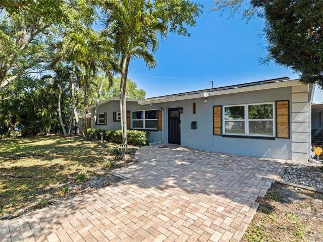 280 38th Ave SE, St. Petersburg, FL 33705 | MLS #TB8489 | Compass