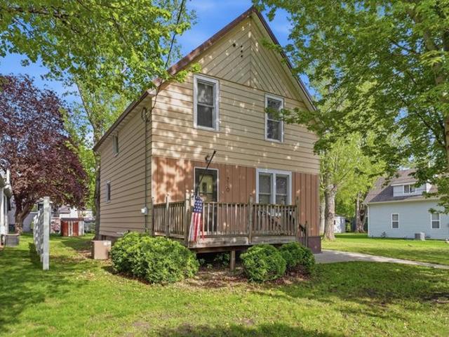280 4th St NE, Glenwood, MN 56334