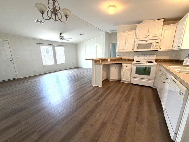 280 Coachman Ct, Sanford, FL 32773