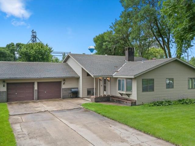 280 Colfax Ave NE, Hector, MN 55342