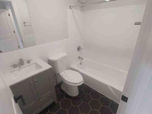 280 Collins Realty LLC 2 Bedroom Apartment for Rent at 280 Collins St, Hartford, CT 06105 Asylum Hill