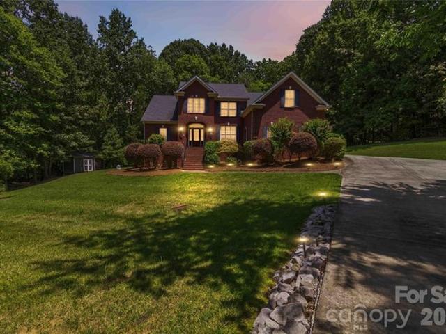 280 Catawba Crest Ln, Clover, SC 29710